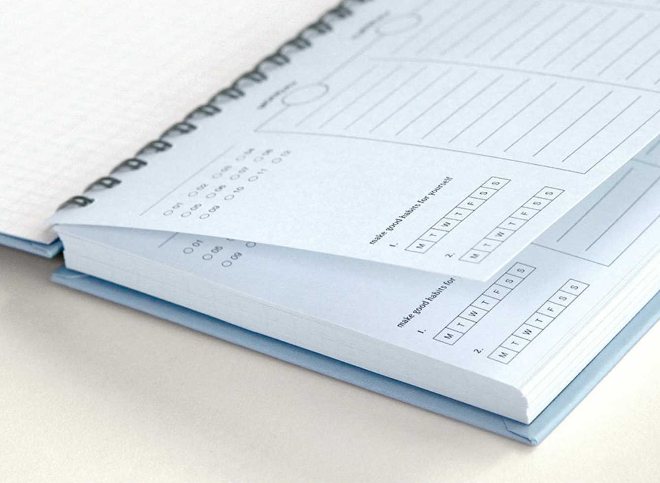 Iconic - Flow Weekly Planner – Weekly Planner (30 x 11.5 cm) – Notable-Notebooks.com